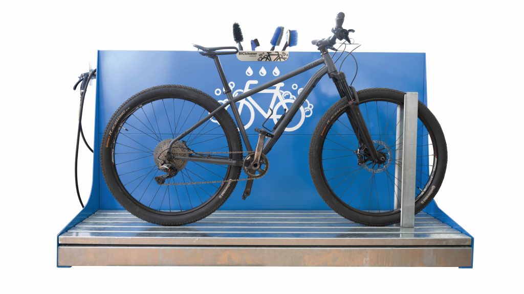 EZ-Wash™ Station - Kinetic Bike Parking